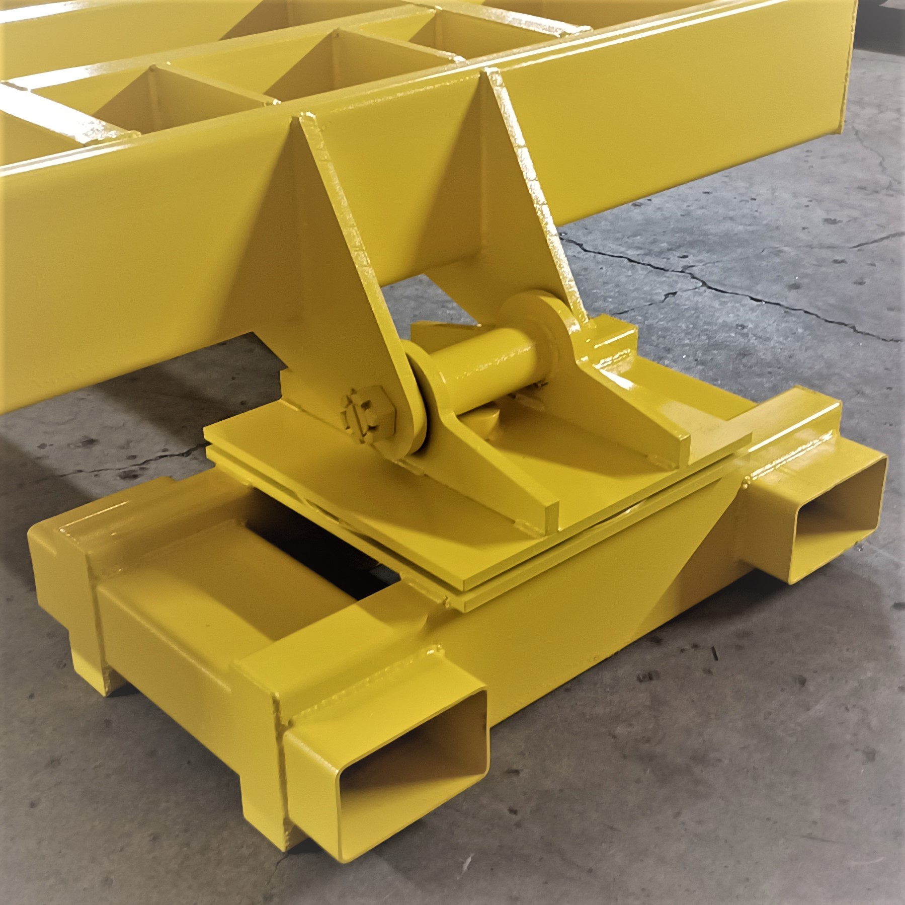 Trucks and Carts Blog | XT3497 - SKIDSTEER-POY96240-40000